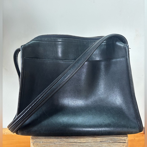 Coach | Bags | Vintage Coach Aero Black Leather Shoulder Bag | Poshmark